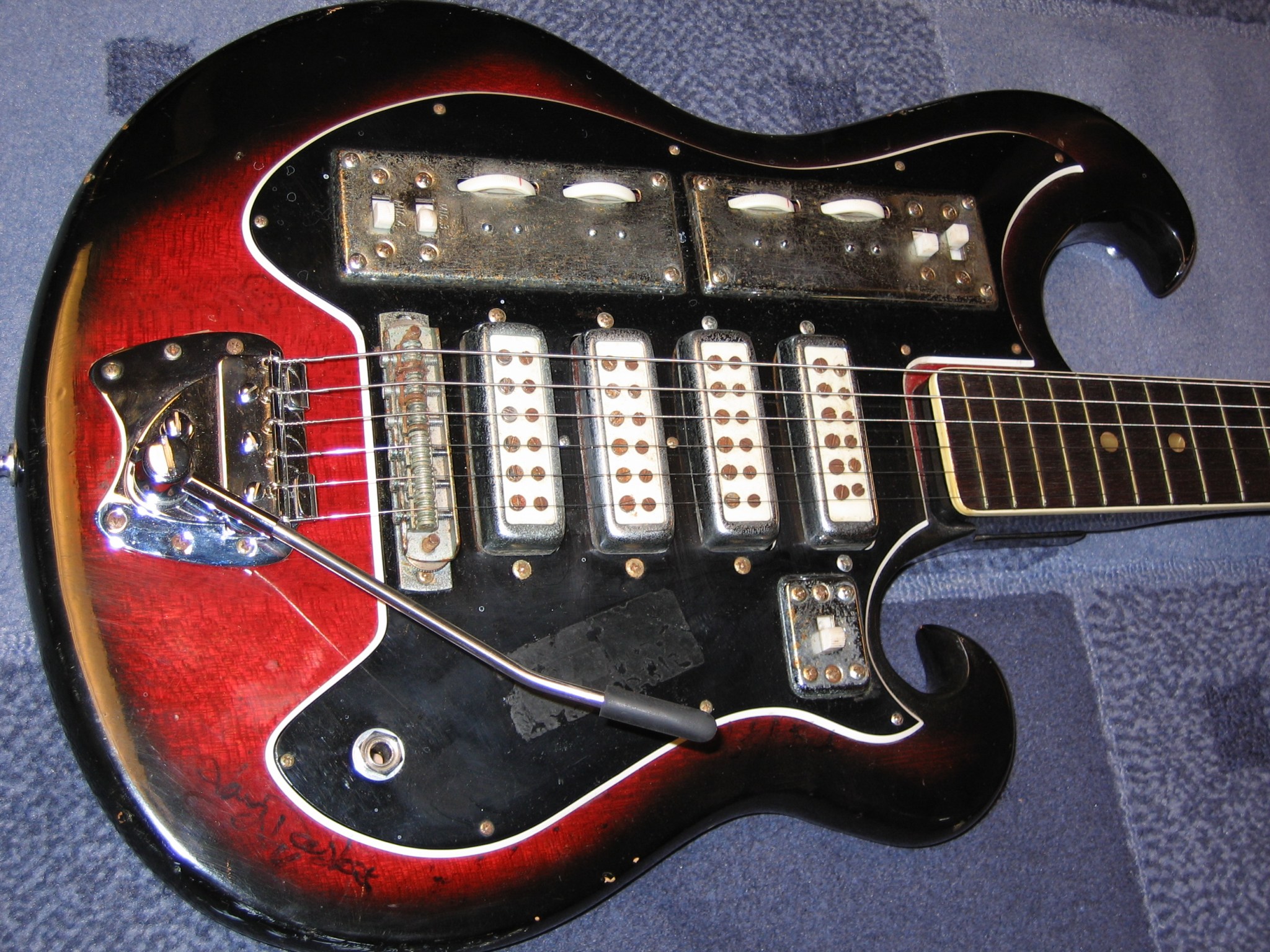 1967 Japanese Sekova Mentor Guitar – Drowning in Guitars!