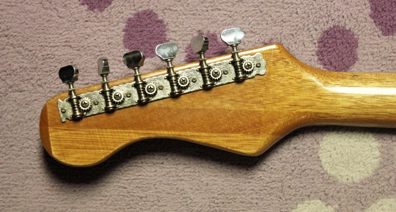 The Victoria Secret – ca. 1964 Victoria Zenon Electric Guitar ...